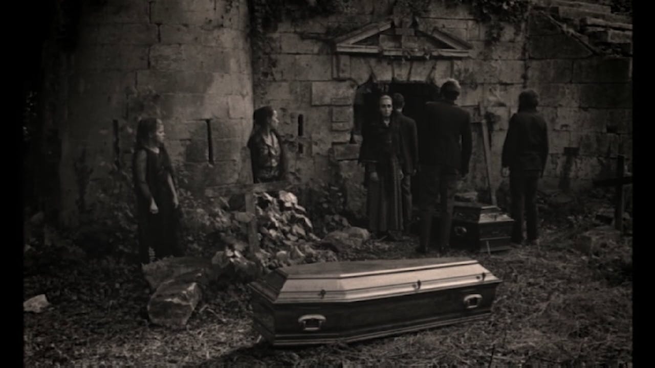 The Shiver of the Vampires - Shiver of the Vampires - Redemption TV