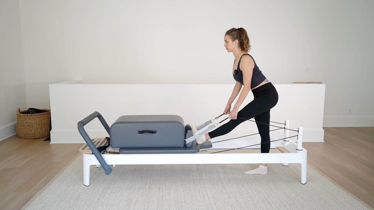 14 Min Of Hips & Chest Openers - Stretching #168 - Saran Pilates