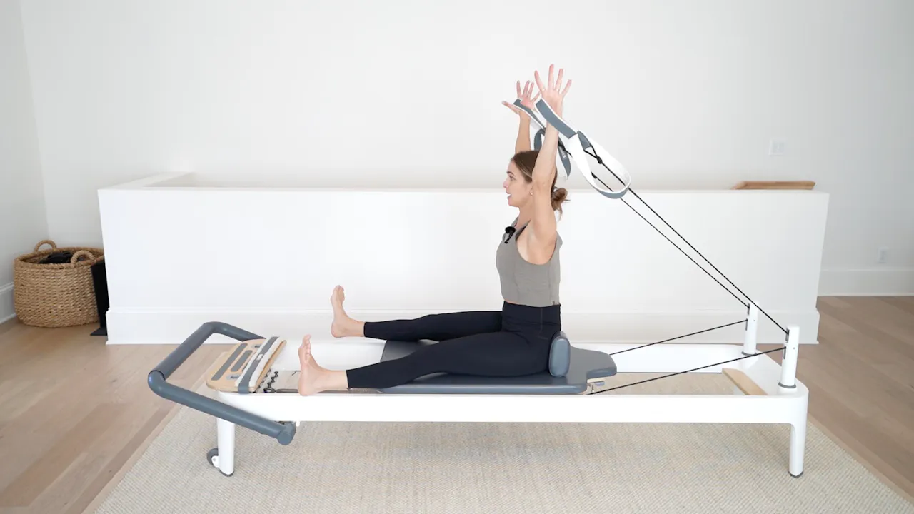 Rowing Front - Saran Pilates