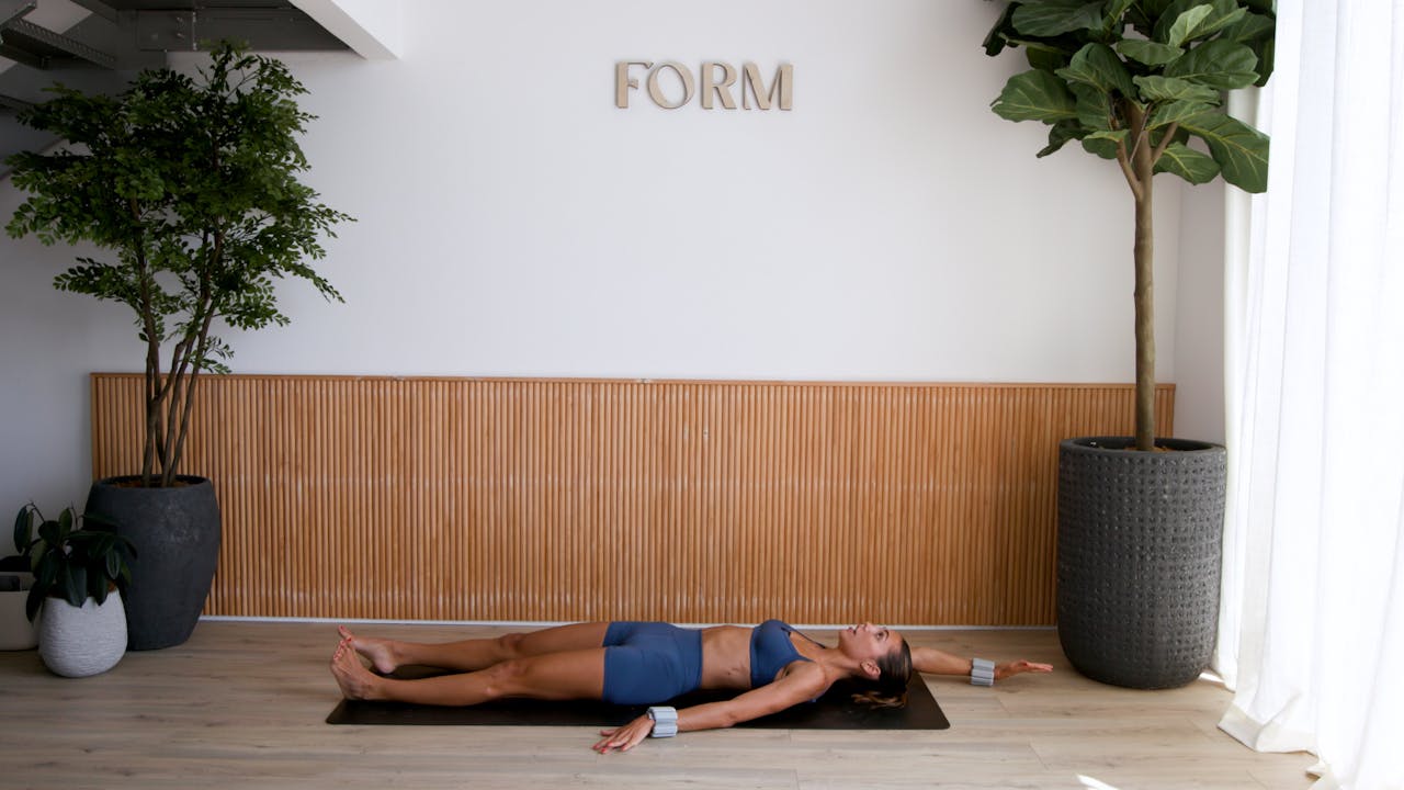 25 MINUTE CORE MASTER PILATES - FORM