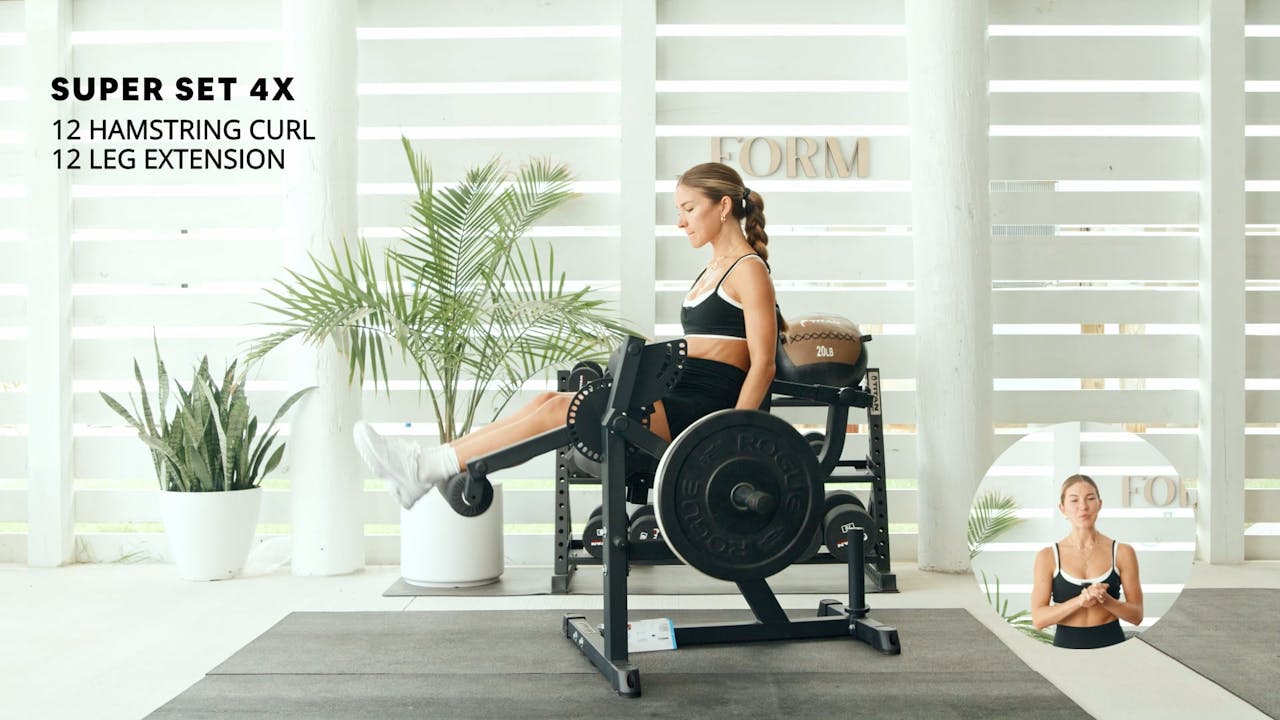 SUPERSET 4X (12 HAMSTRING CURL + 12 LEG EXTENSIONS) - FORM