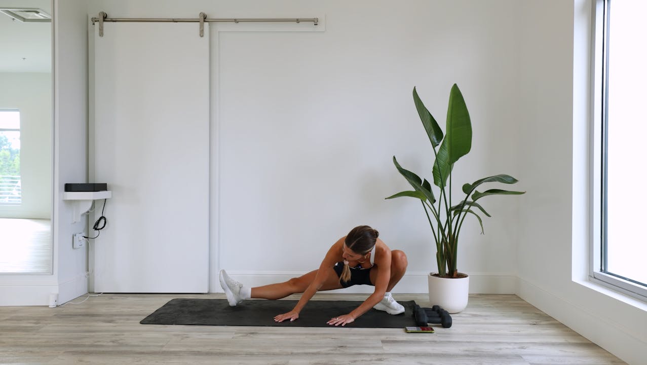 30 MINUTE FULL BODY PUSH - FORM