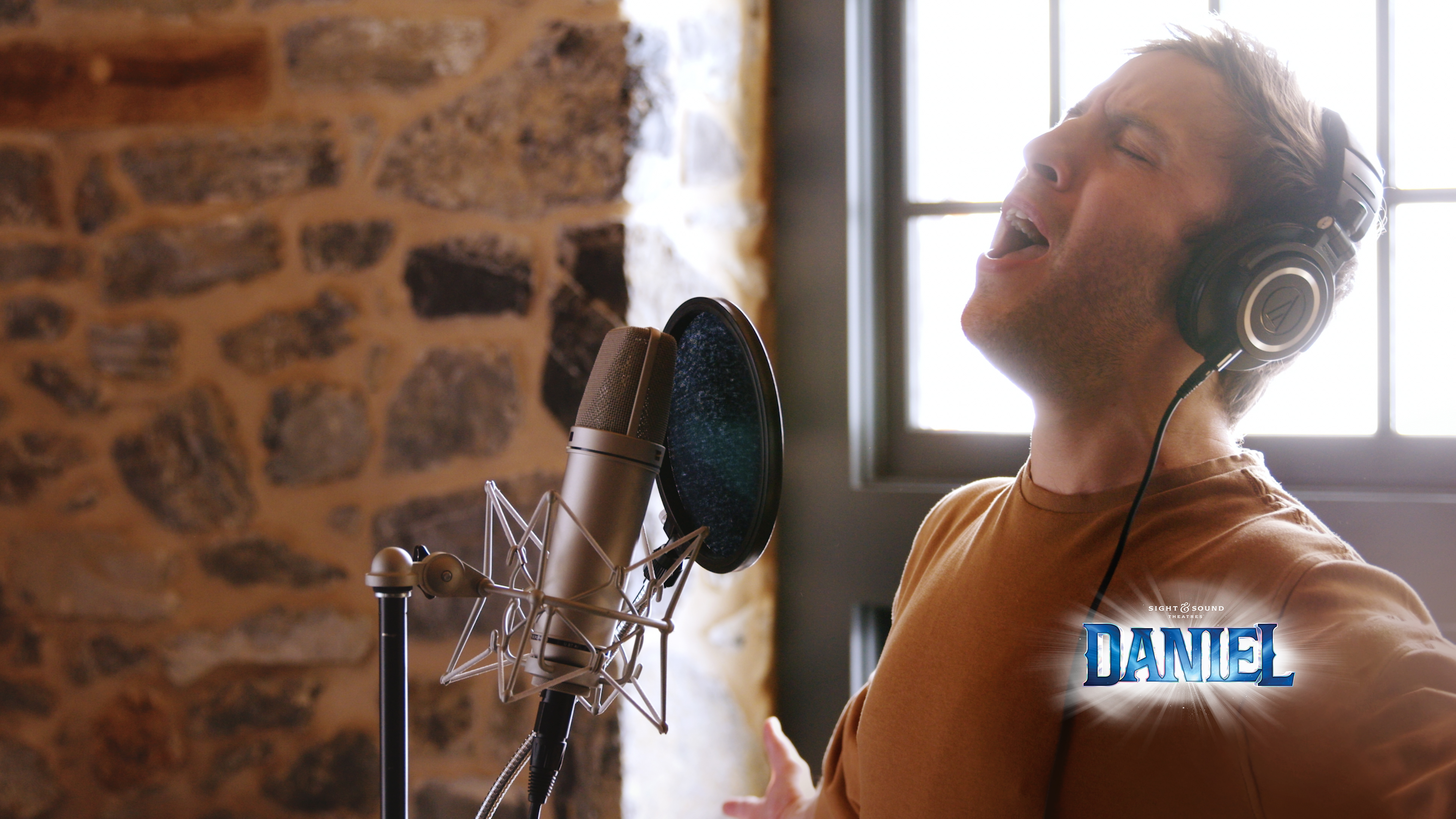 DANIEL - Sight & Sound TV