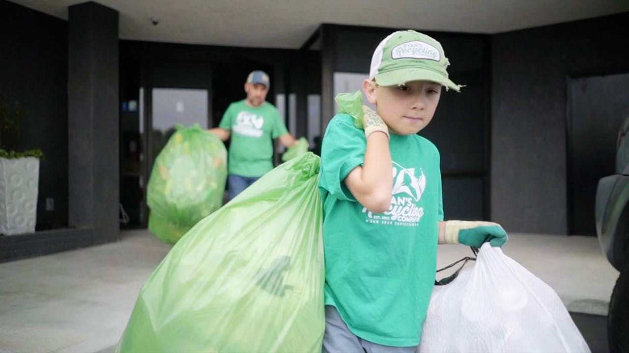 Mini Moguls: Ryan's Recycling - Films - SIMA ACADEMY