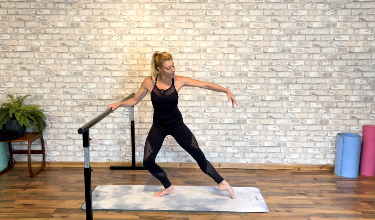 Mind & Body Barre Class - Sleek Ballet Fitness | Ballet and Barre Workouts