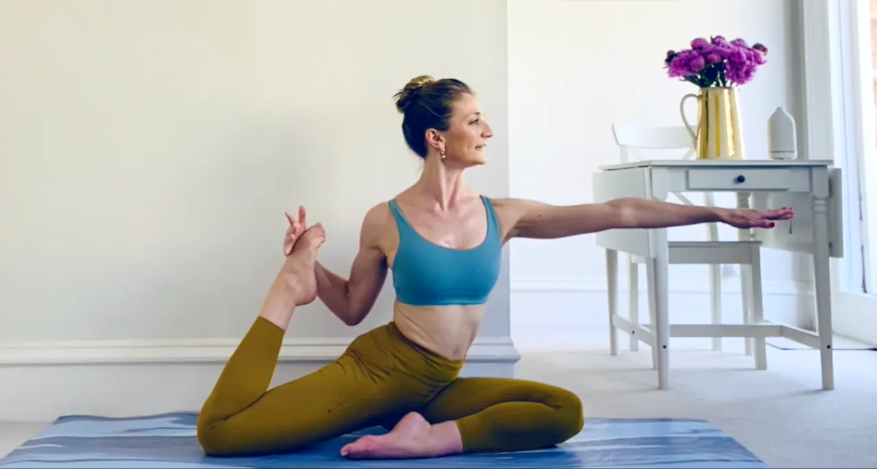 Sleek Super Stretch - Sleek Ballet Fitness | Ballet and Barre Workouts