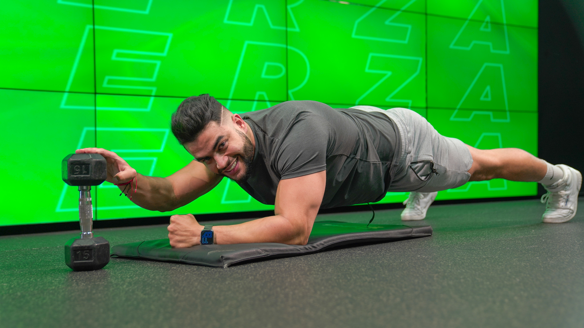 Abdomen definido - COL - Smart Fit GO