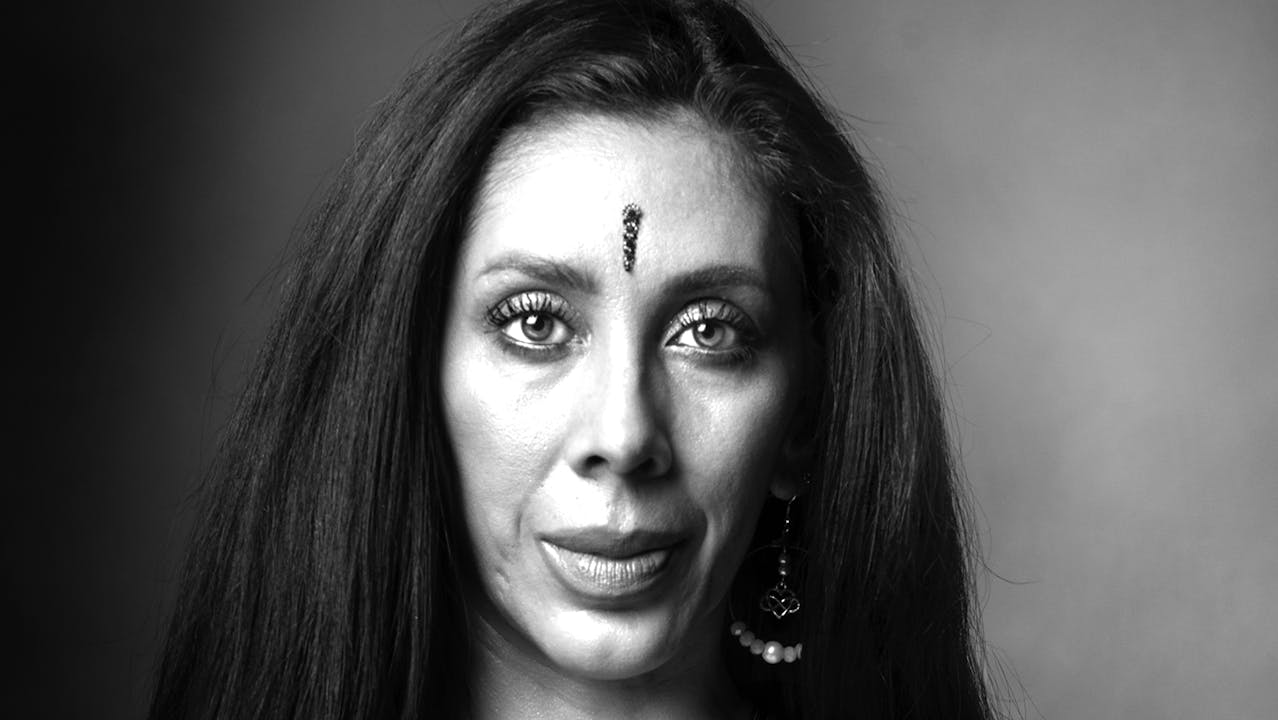 Tantric Sex Therapist-Jennelle Gordon - Soft White Underbelly