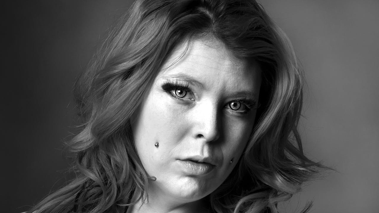 Porn Actress interview-Taylor Nicole - Soft White Underbelly