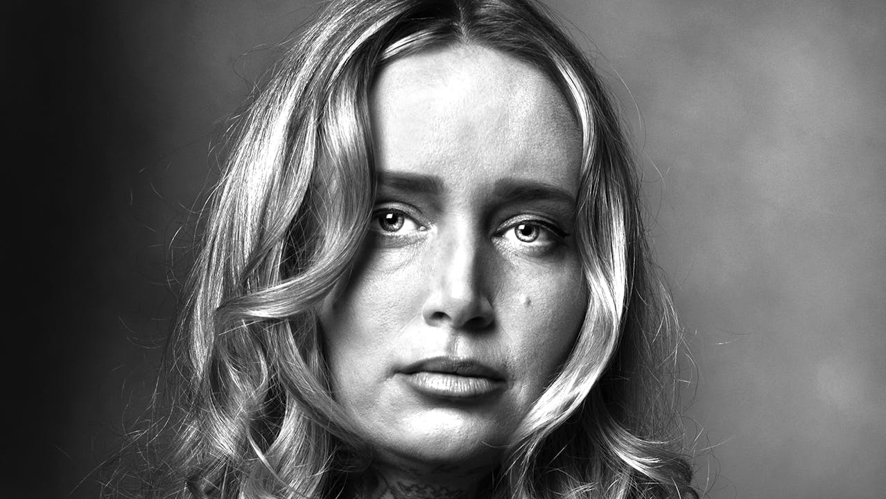 Girlfriend of Prison Inmate-Kat (follow up) - Soft White Underbelly