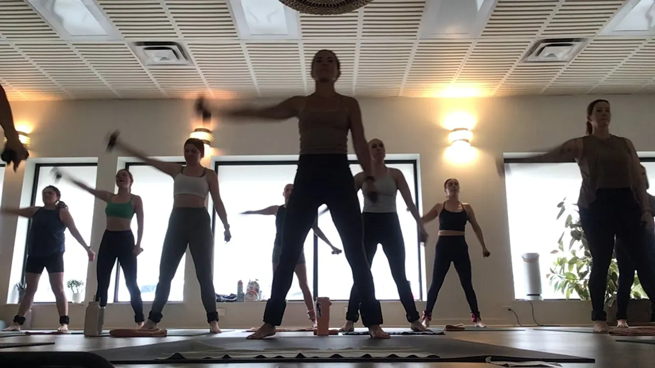 Live 75 min Essentials Sol with Amanda, 5.30.25 - Streaming Sol Classes ...