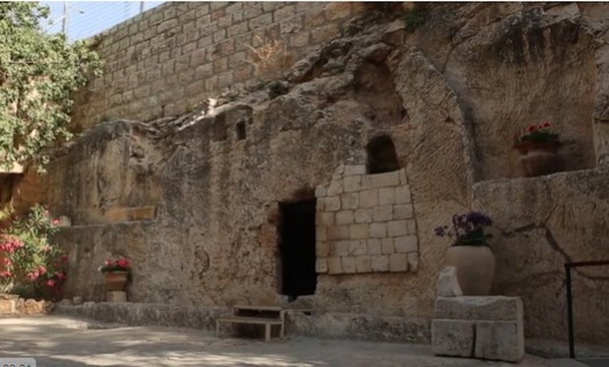 S5: Garden Tomb (In the Footsteps of the Savior) - In the Footsteps of the Savior (Max Lucado ...
