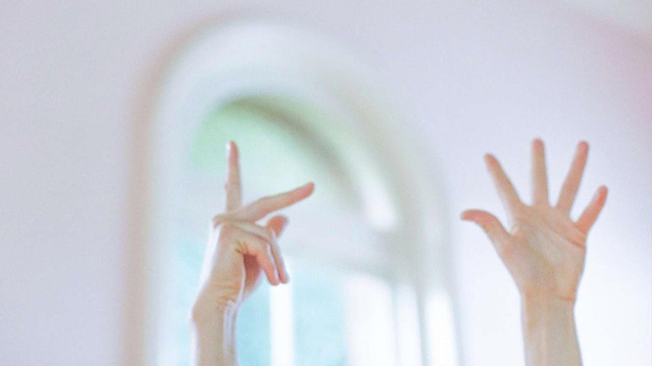 ANTIDOTE 2021: Sound and Silence: Deaf Stories - Stream - Sydney Opera ...