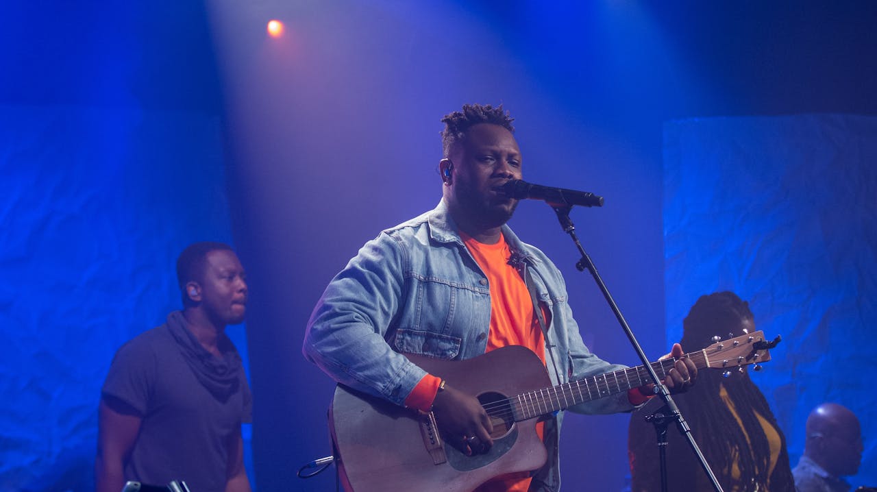 Vox Collective: Lou Fellingham and Junior Garr - Season 1 - Watch TBN ...