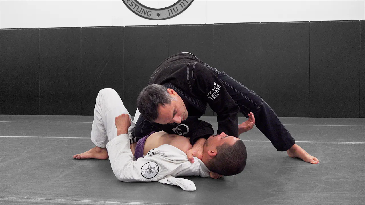 Class 17: Baseball Bat Choke - ROYDEAN.TV