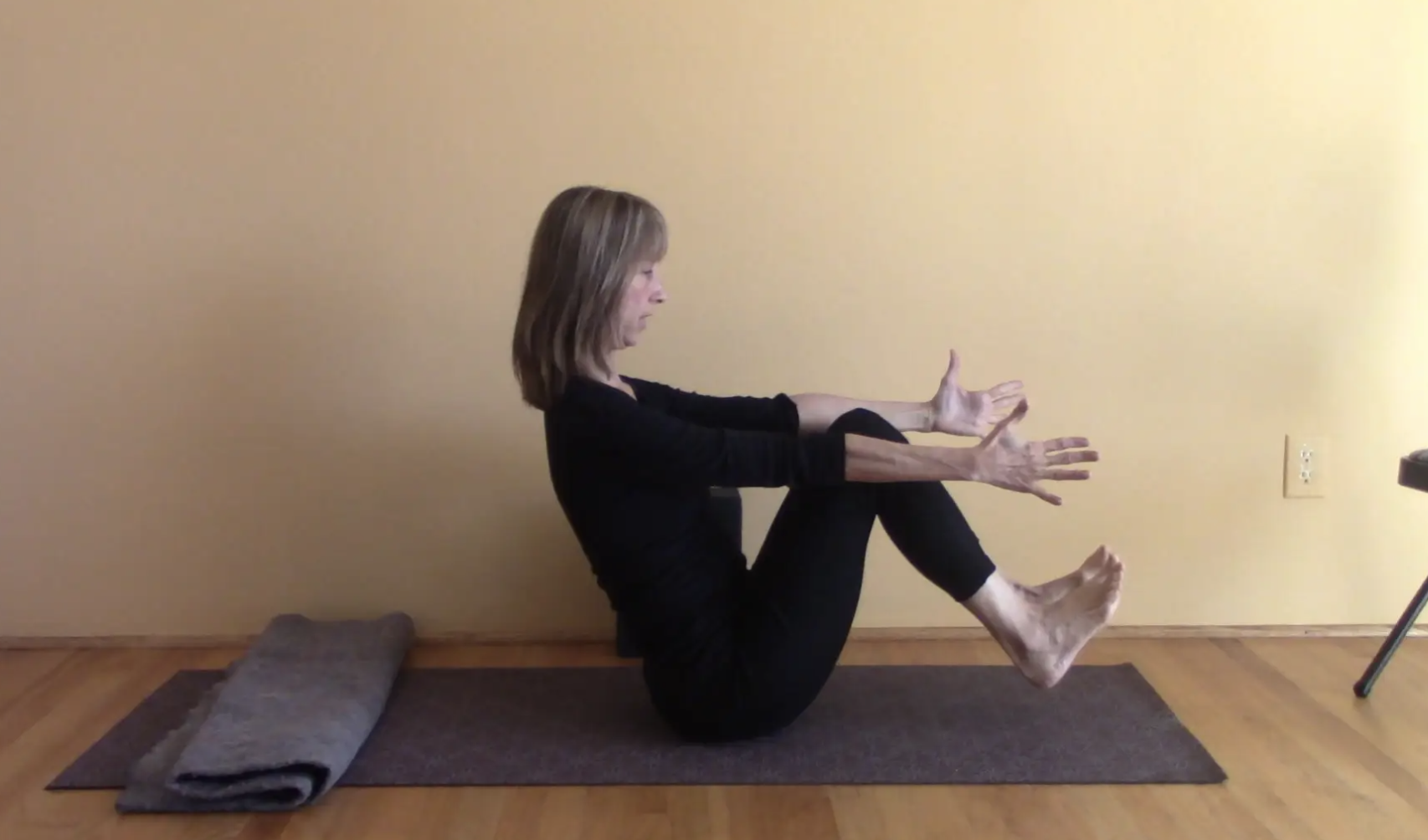 Core Alignment and Strength 2-4 - Therapeutic Yoga with Dr. Makaya Roma