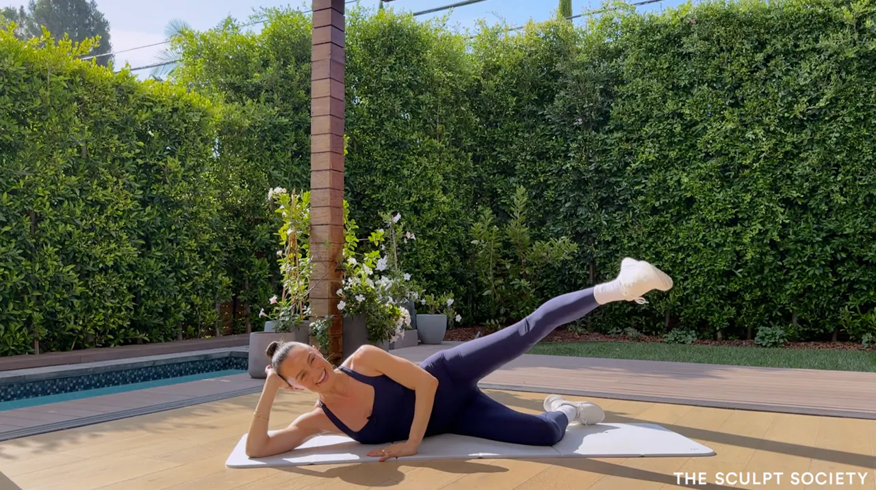 25MIN SLOW & CONTROLLED SCULPT 31 - Slow & Controlled Sculpt (Beginner ...