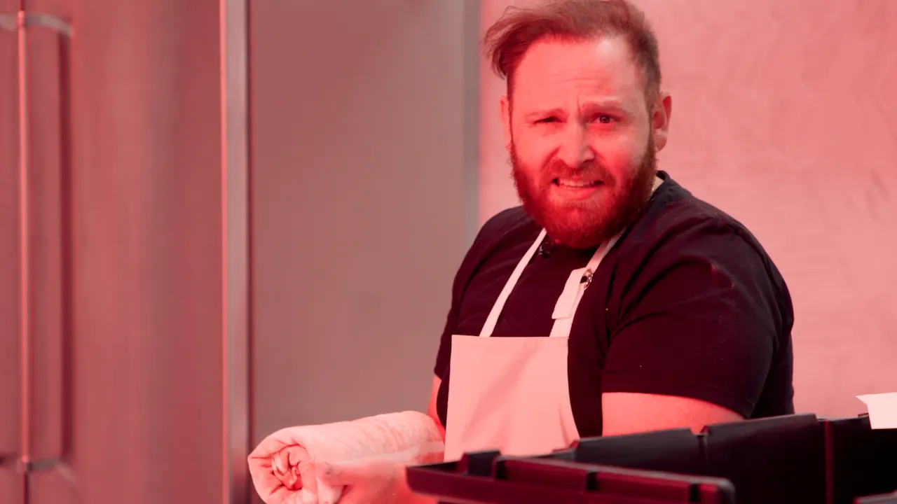 Crack to Eggscape • Escape The Kitchen - Season 1 - 2nd try