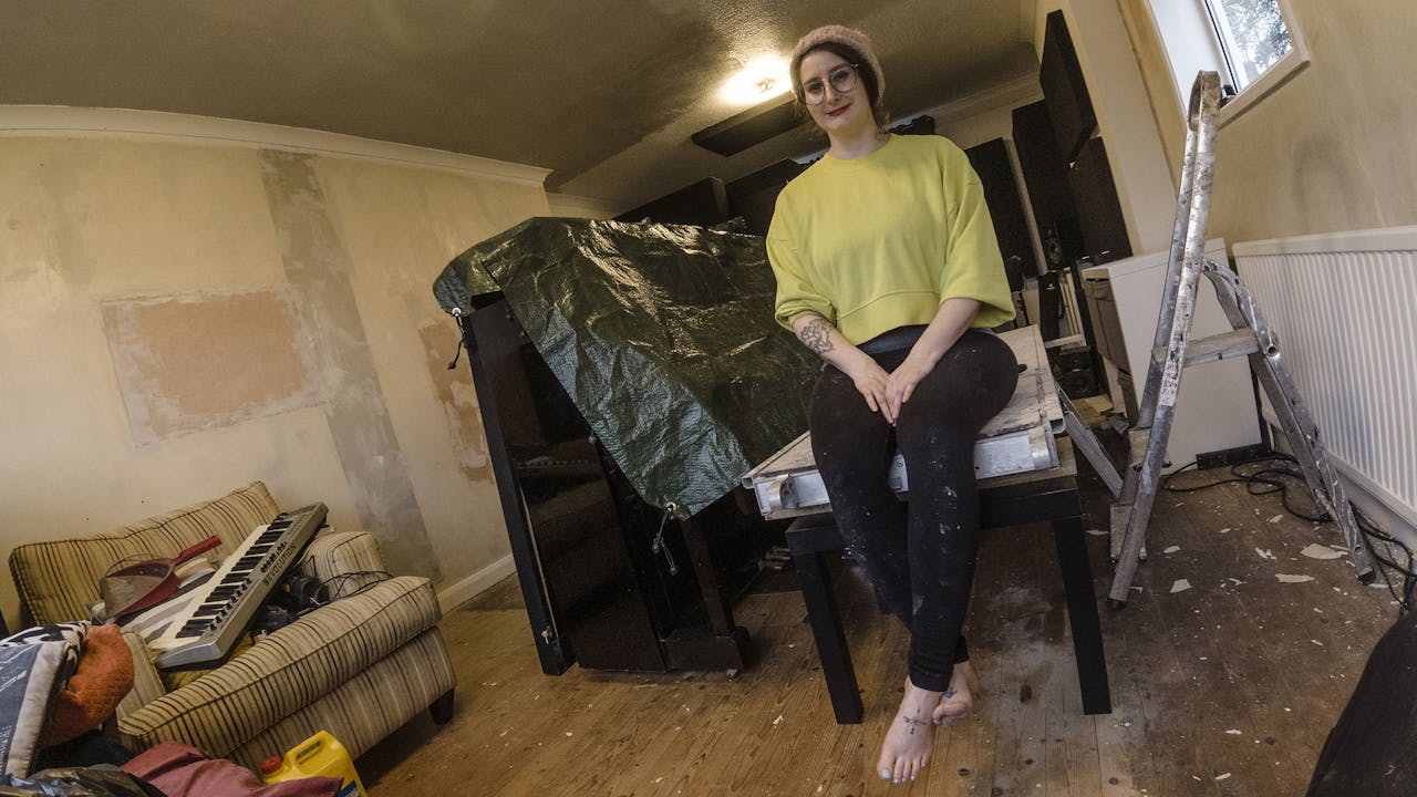 AFTERLIFE - Raine's World - Thomas & Muse TV