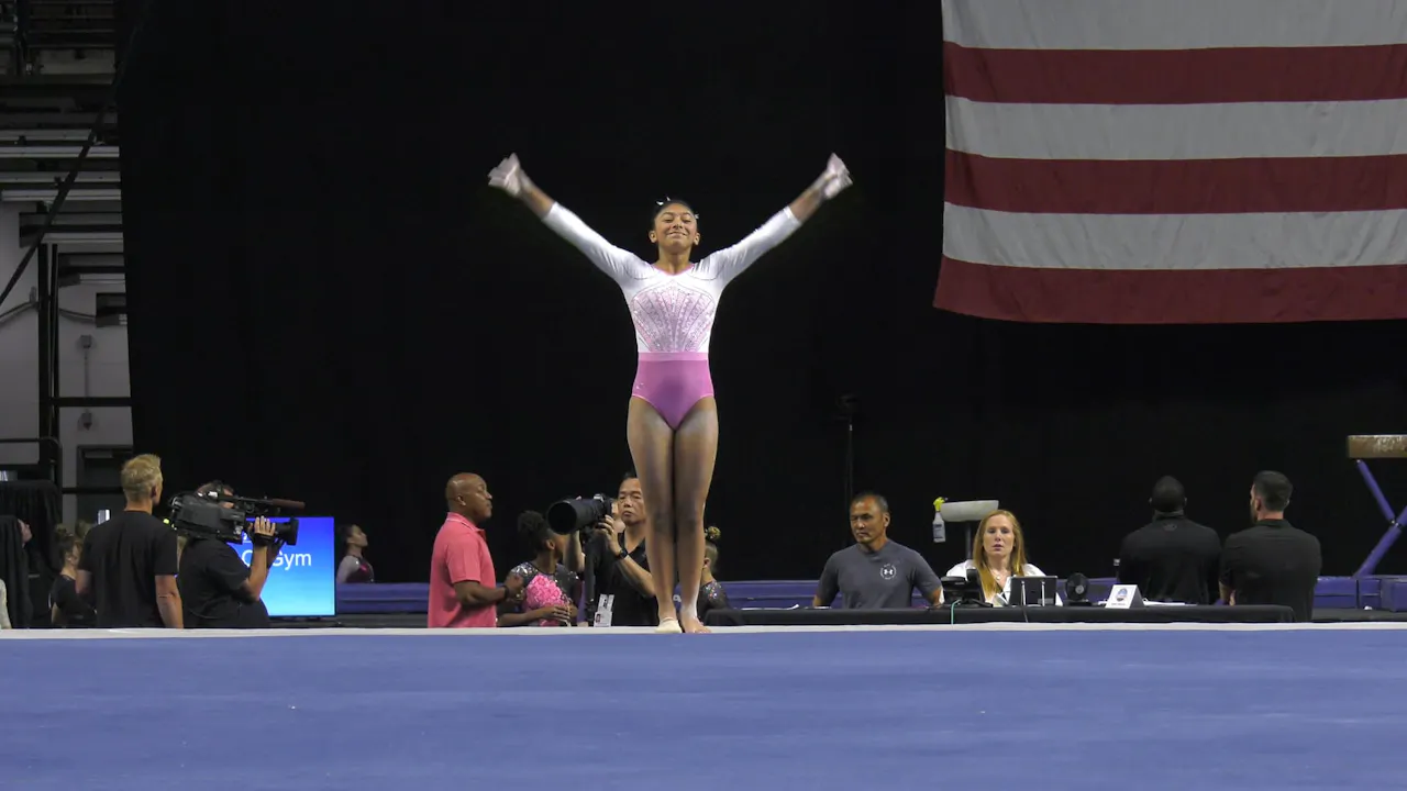 Michelle Pineda - Floor Exercise - 2022 U.S. Classic - Junior Session 2 ...