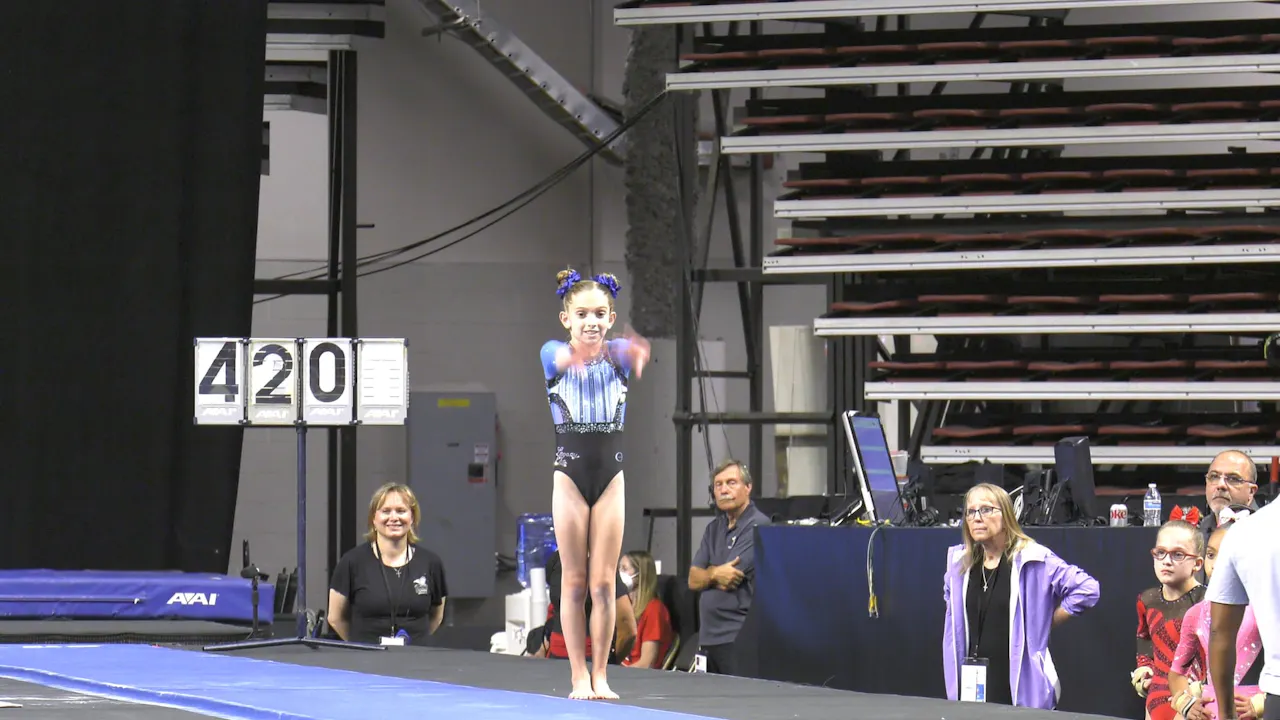 Ellie Mayer - Vault - 2022 Hopes Championships - FlipNow