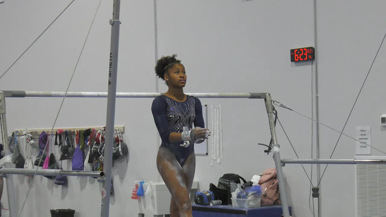 Skye Blakely - Uneven Bars - 2022 Women's World Team Selection Camp ...