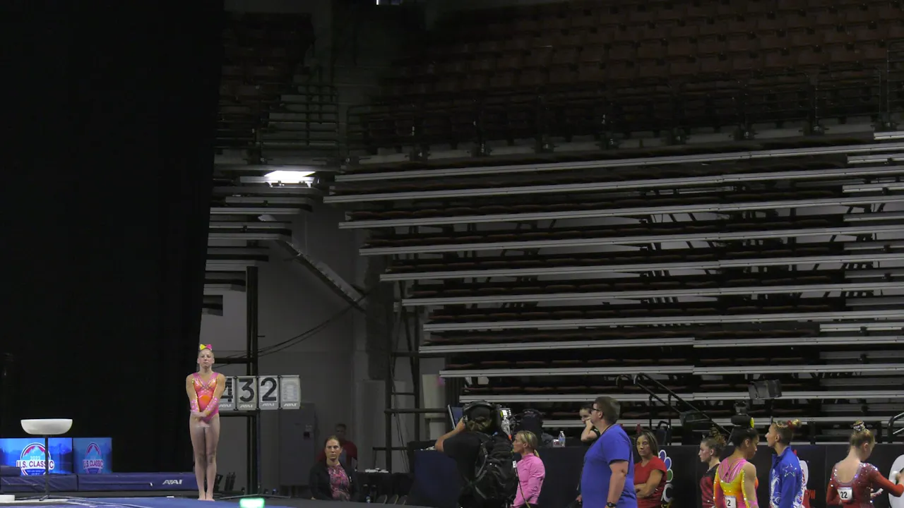 Eveylynn Lowe - Vault - 2022 U.S. Classic - Junior Session 1 - FlipNow