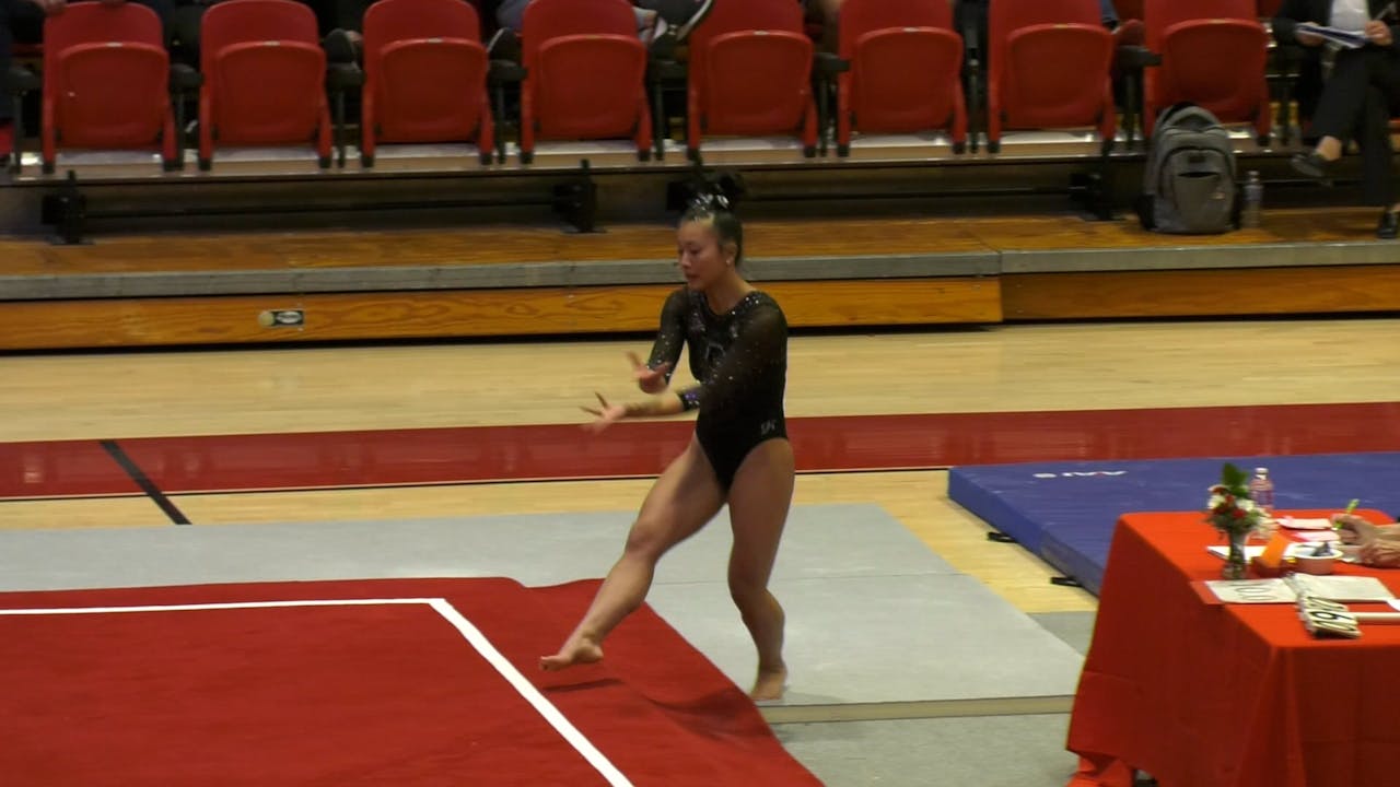 Julia Bedell - Floor Exercise - 2022 USAG Women's Collegiate - Day 1 ...