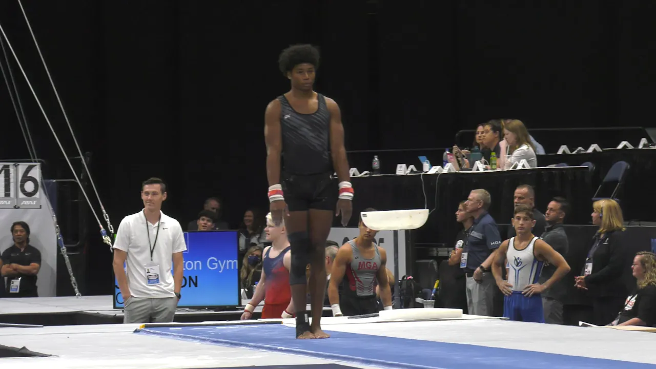 Robert Banks - Vault - 2022 OOFOS Championships - Jr Men Day 2 - FlipNow