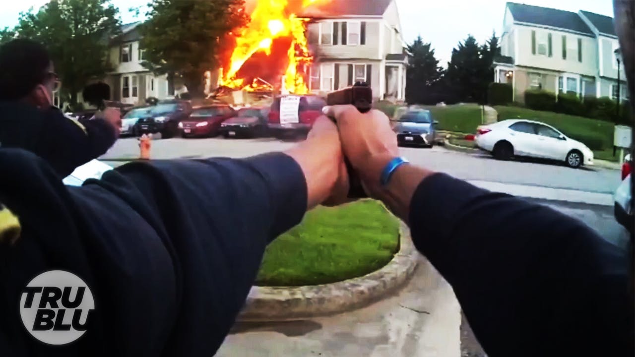 Ep. 10 - Cops Under Fire - Armed Madmen - Season 1 - TruBlu