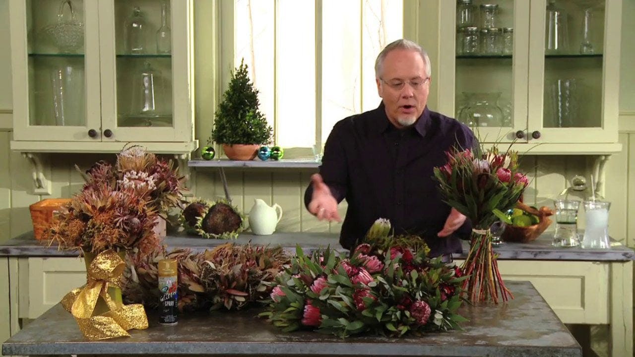 Decorating with Protea Wreaths and SNOW for Christmas! - Season 1 ...