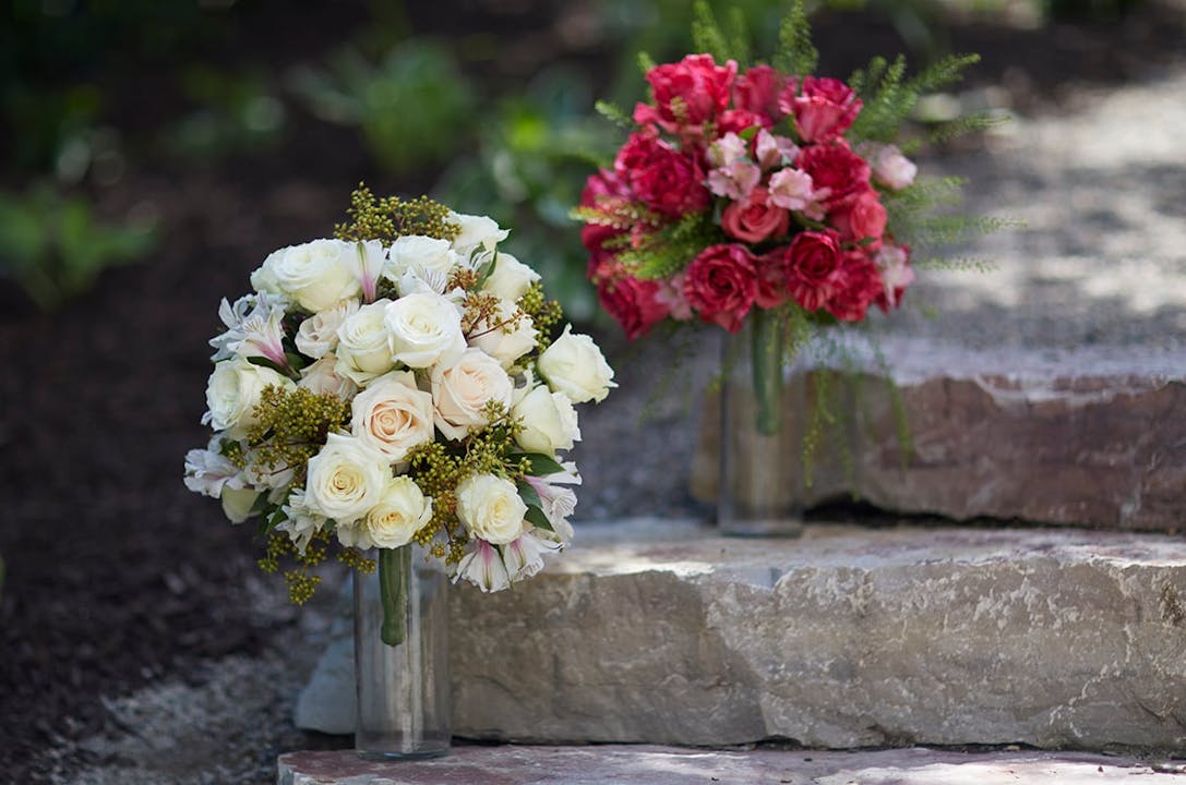 How to Arrange Rose Wedding Bouquets! - Season 22 - FWFJ - J Schwanke's Life In Bloom - Flower ...
