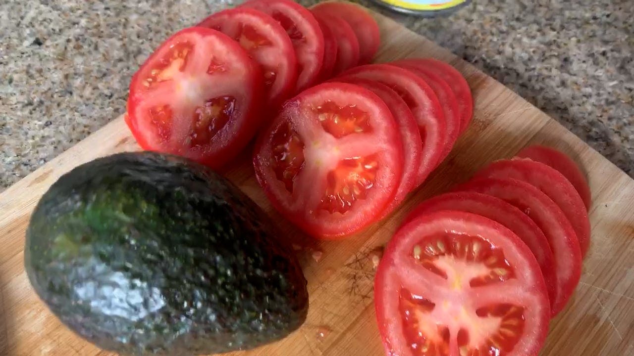 What the Heck Is a VLT? - UNCHAINEDTV