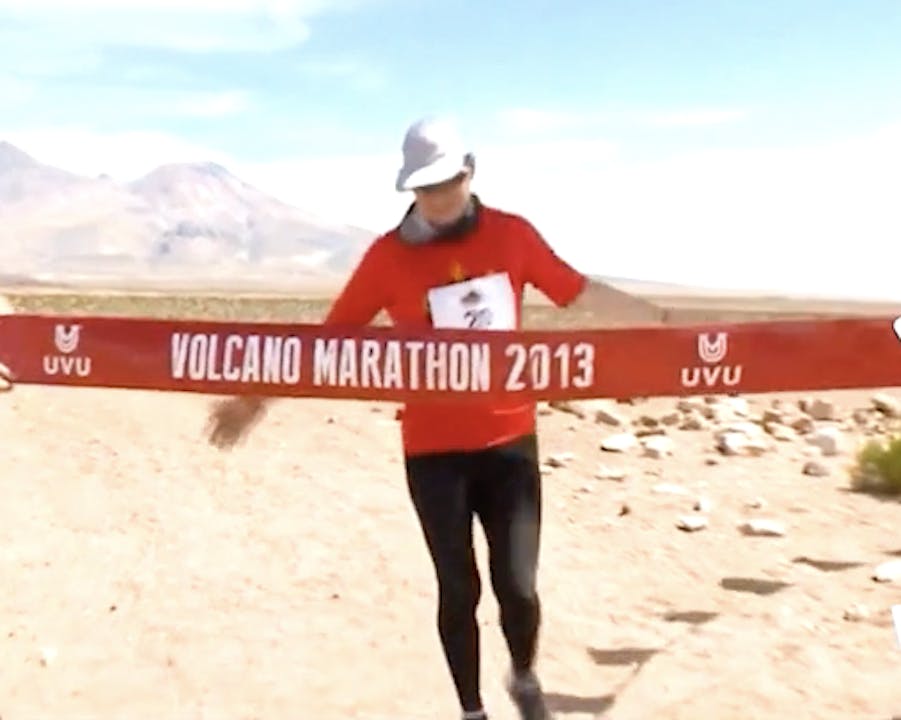 Fiona Oakes - Record-Breaking Runner! - UNCHAINEDTV