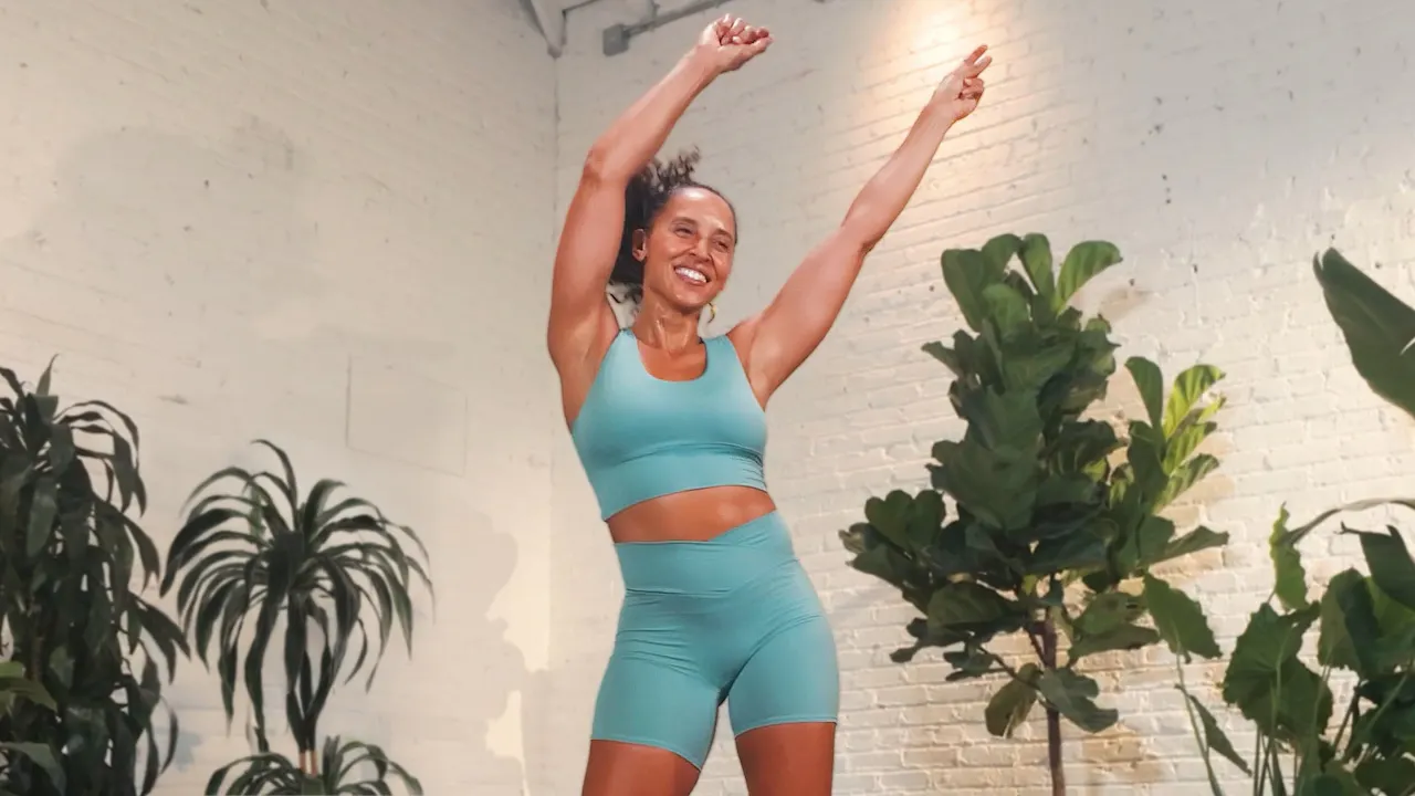 15-Minute Easy Walk Workout - Sweat Factor - The Best At Home Workouts