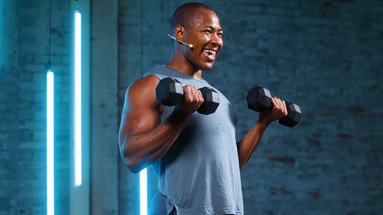 20-Minute Upper Body Blast - Sweat Factor - The Best At Home Workouts