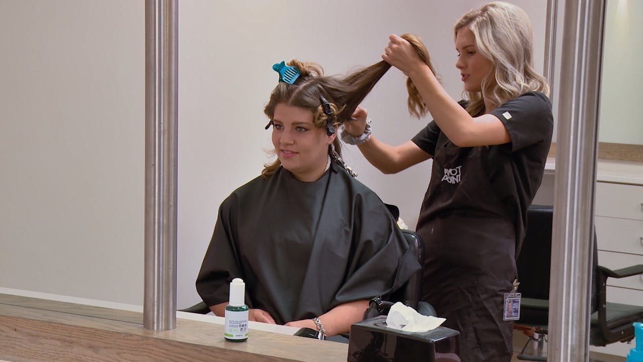 902 - A Busy Business and a Baby Bombshell - Bringing Up Bates - Season ...