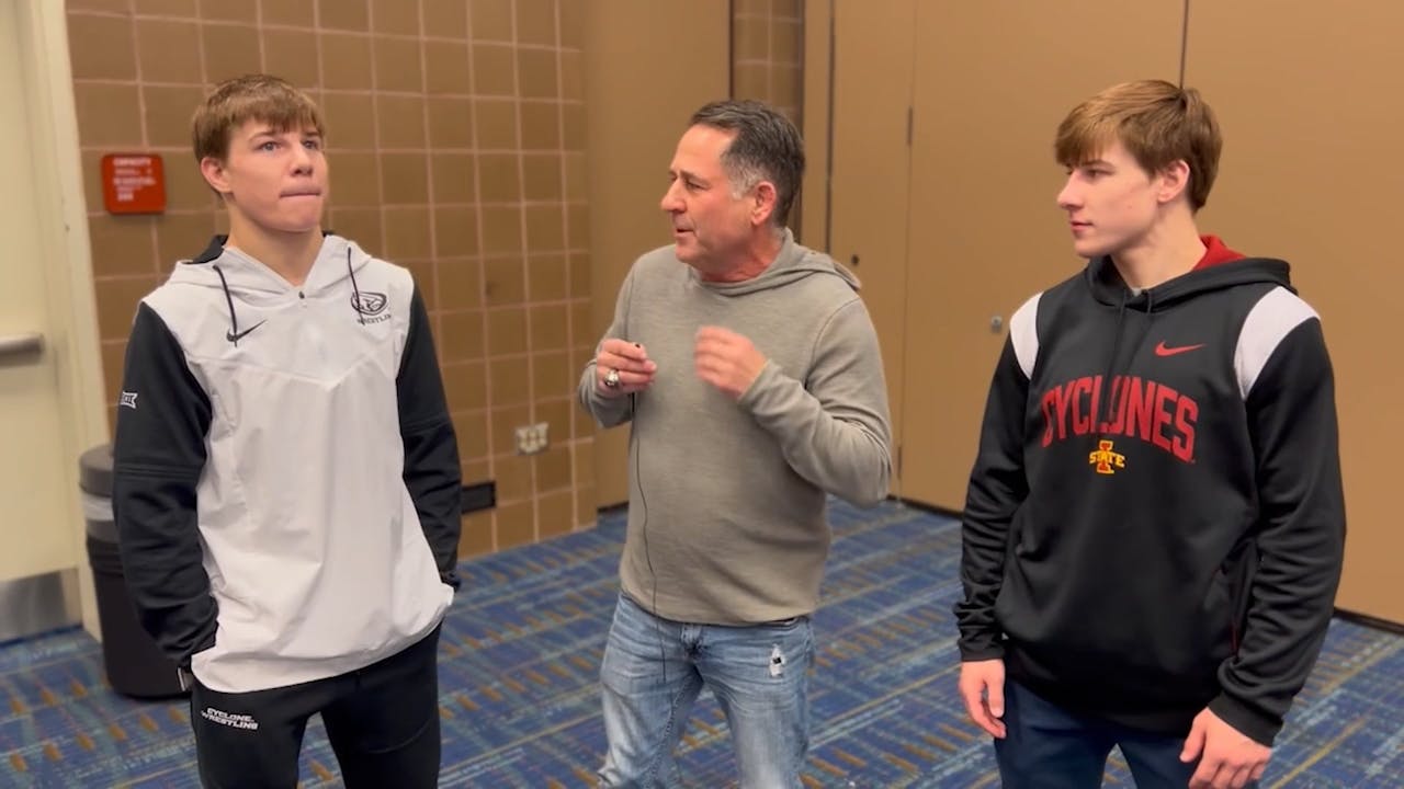 Wrestling: Homecoming for Twins Jacob and Evan Frost - Varsity Sports Now