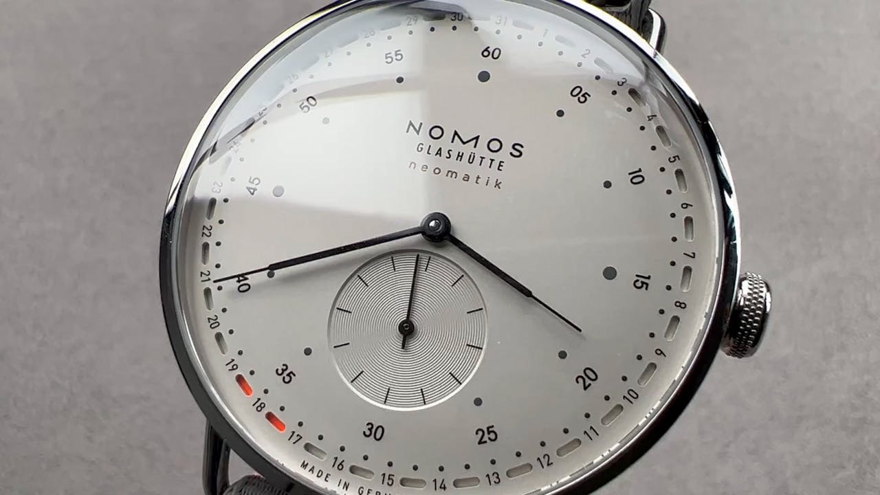 NOMOS Glashütte Metro Neomatik Update 1165 - Nomos Reviews - The 1916 ...