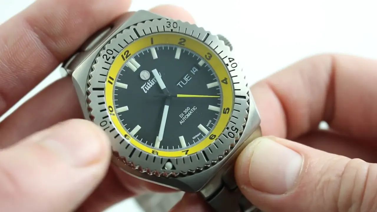 Tutima Military Diver Di300 Watch Review - The 1916 Company Studios