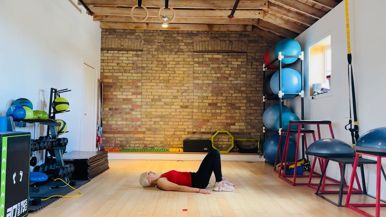 Foundation-Advanced: Double leg glute bridge raise with toe taps ...