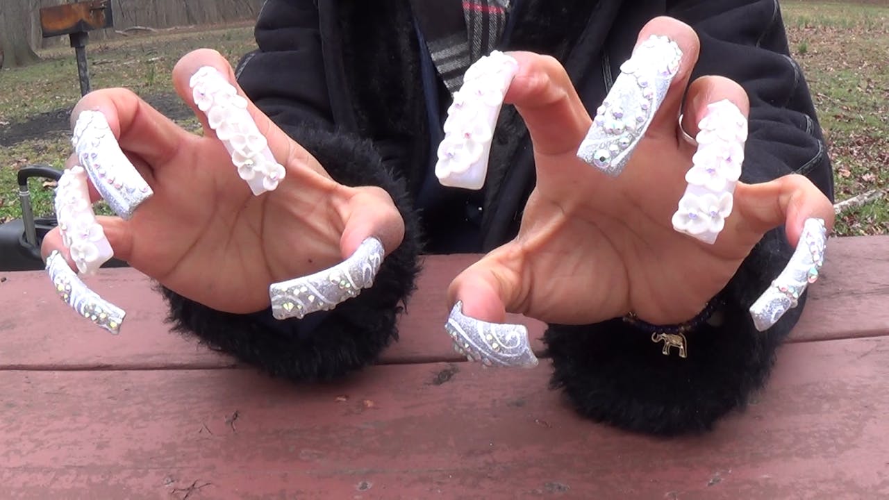 Long Nails Scratching and Tapping - Were-Creature Videos