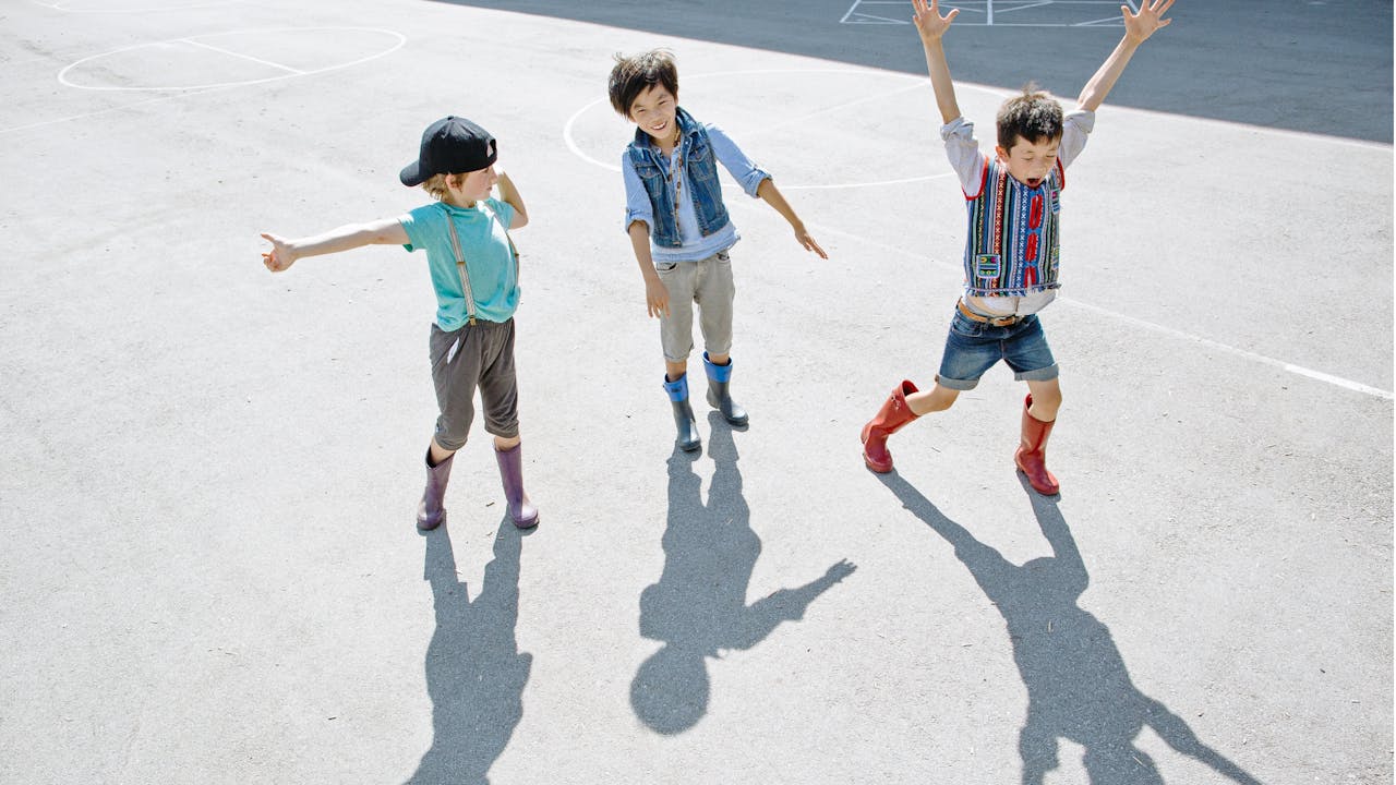 Episode 7 | My Shadow - Yippee - Faith filled shows! Watch VeggieTales now.