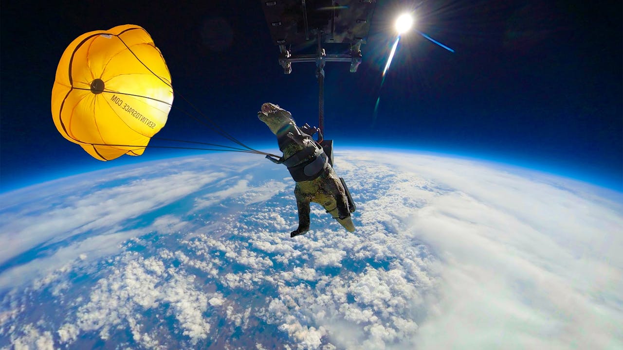 We Race To Find A Dinosaur Dropped From Space - How Ridiculous - Yippee ...