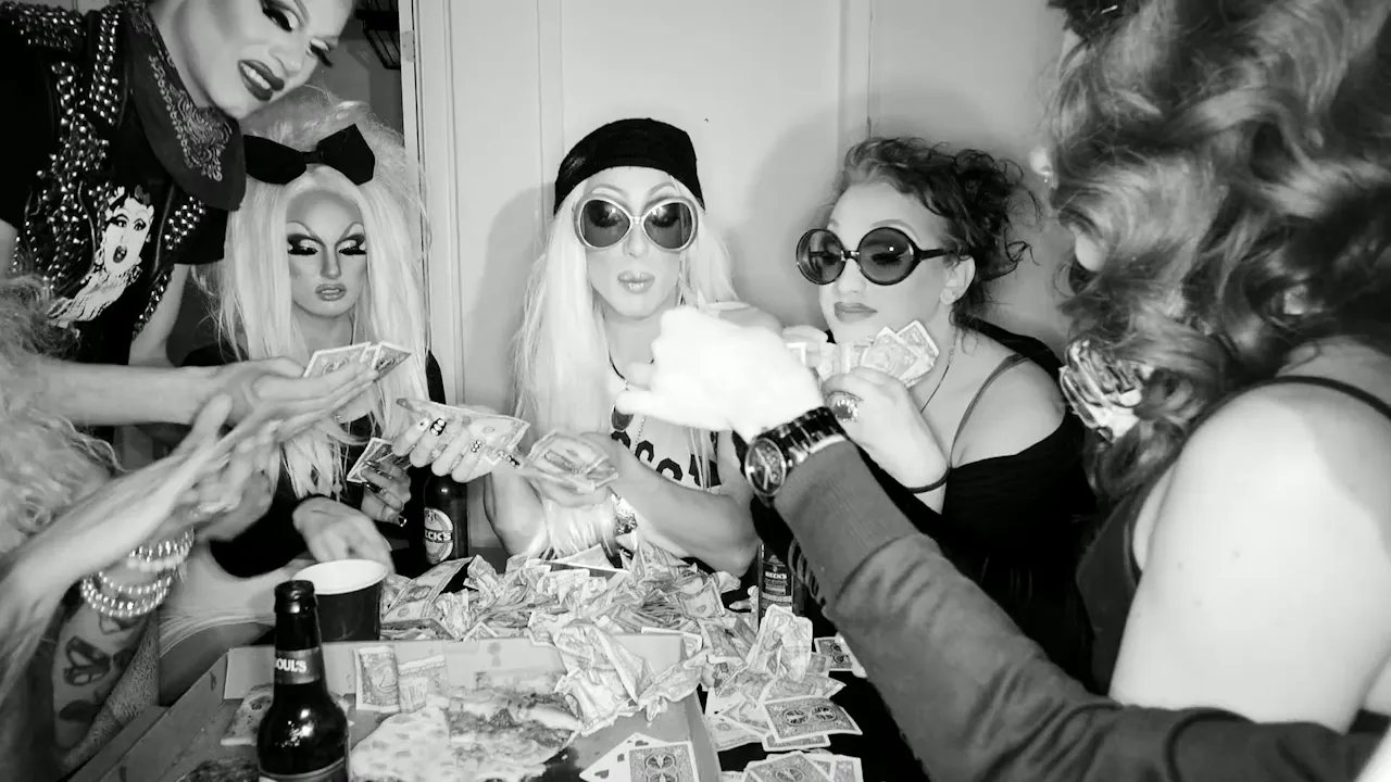 Alaska Thunderfuck: Hieeee - WOW Presents Plus