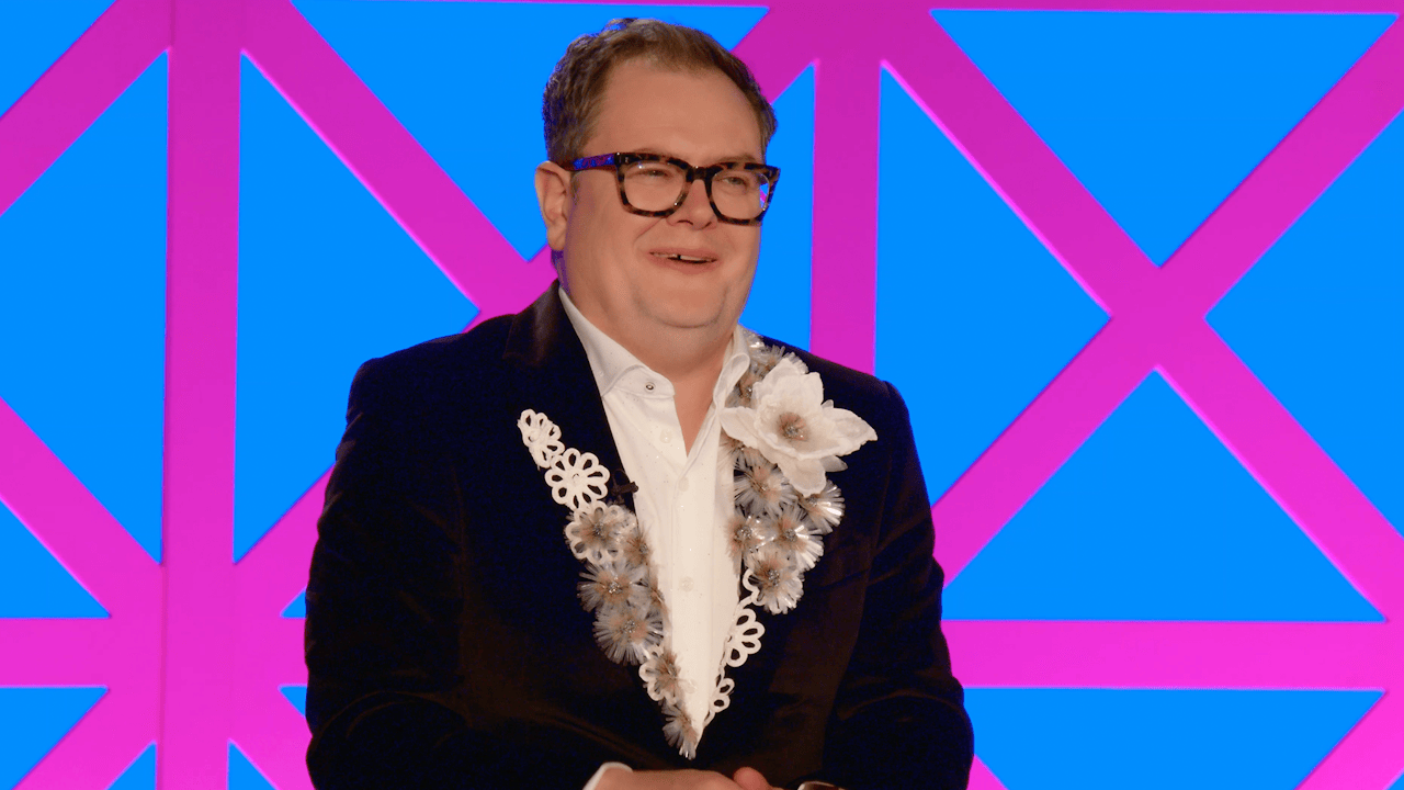 Comedy is a Bitch (Dubbed) - Season 7 - WOW Presents Plus