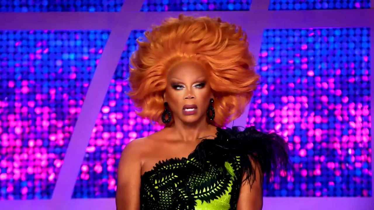 RuPaul – Call Me Mother | Gala Varo & Eva Le Queen | DR GAS S1E11 ...