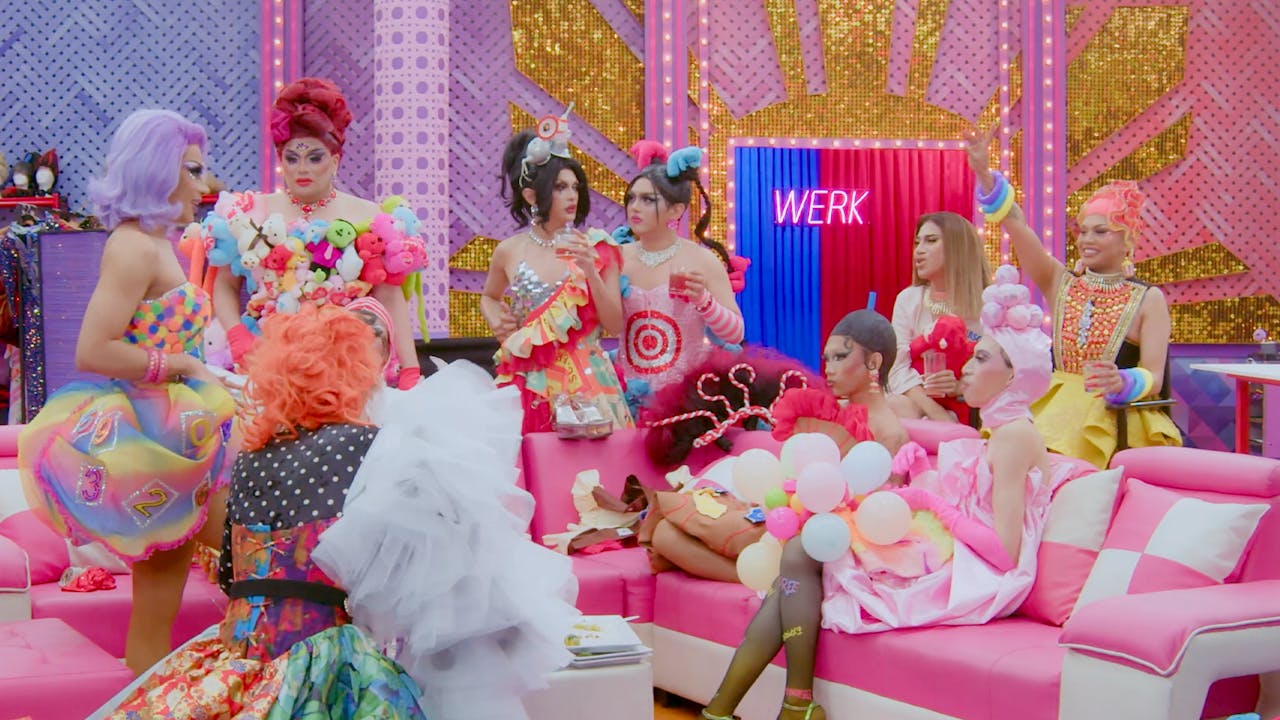 Philippines Untucked: Dapat Pakak! - Season 3 - WOW Presents Plus