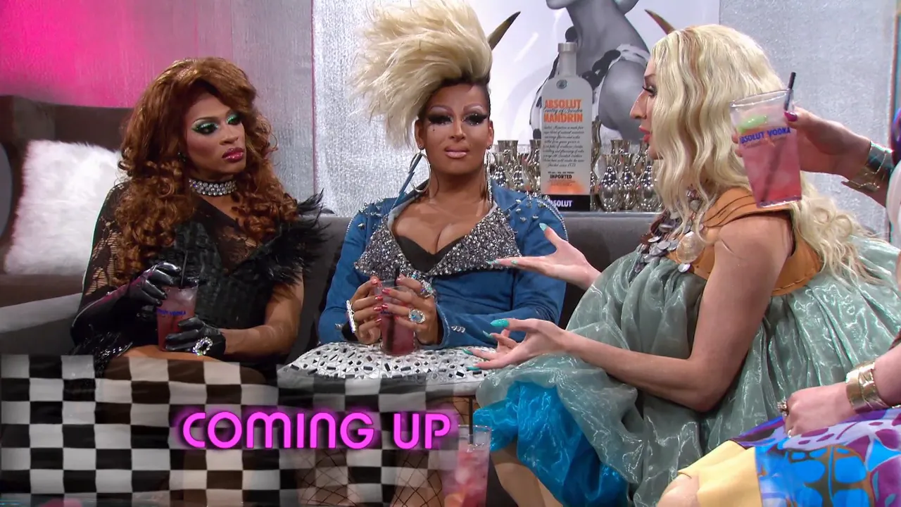 Snatch Game - Season 5 - WOW Presents Plus
