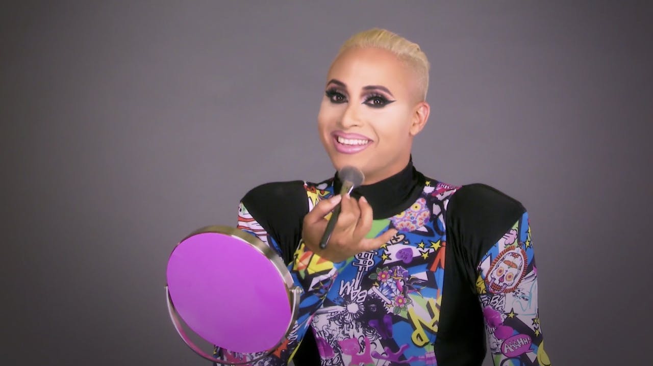 Naysha Lopez - WOW Presents Plus